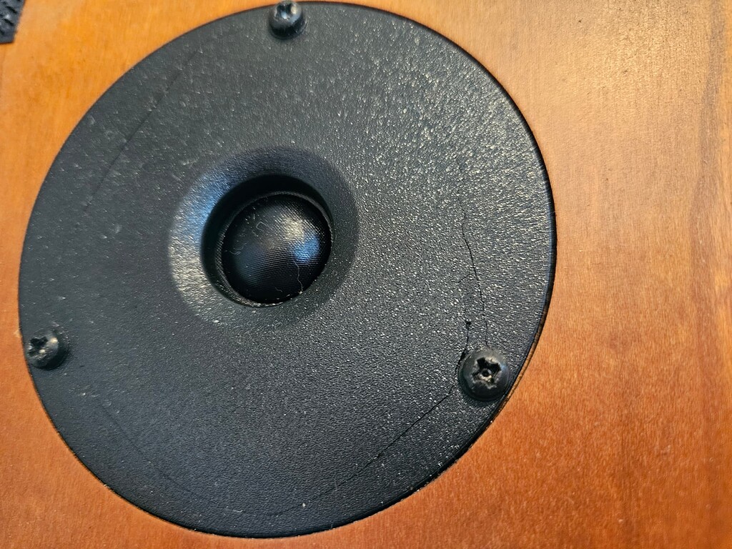 SBL Tweeter surround plastic cracked - Hi-Fi Corner - Naim Audio ...