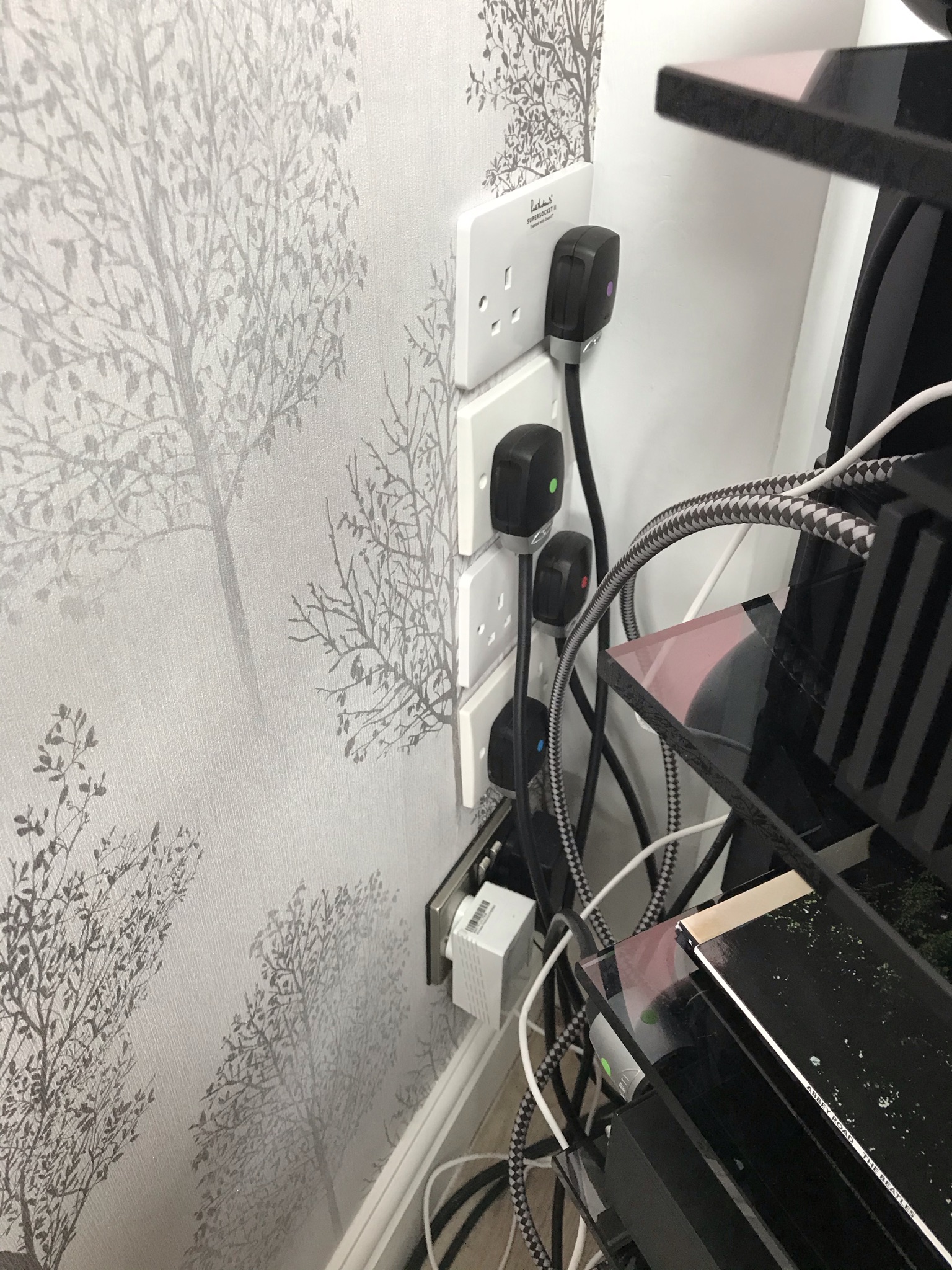 Spend serious money on wall sockets or not? - Hi-Fi Corner - Naim Audio ...