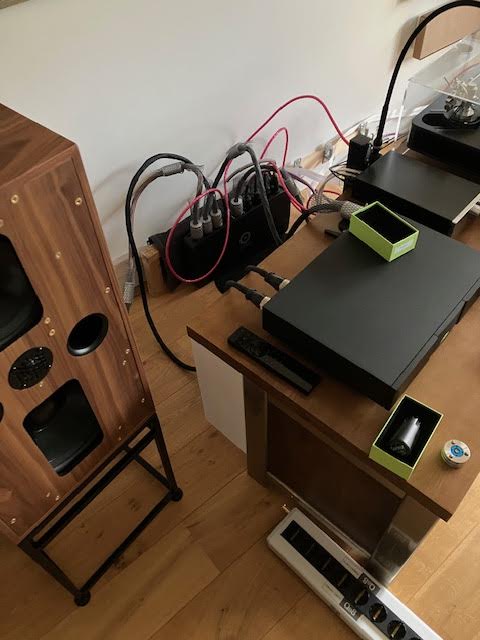 Connecting Naim system with power distribution block - Hi-Fi Corner ...